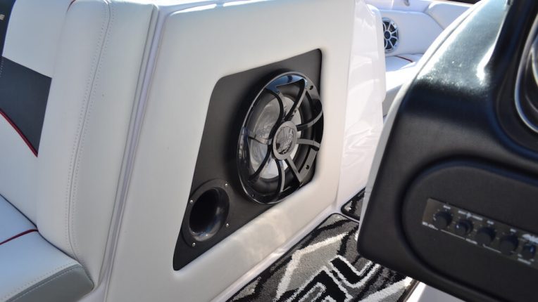 The Top 10 Best Marine Stereos